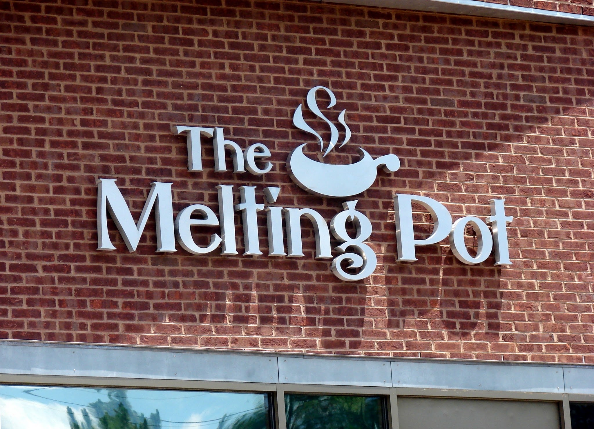 Melting Pot – Holiday Signs